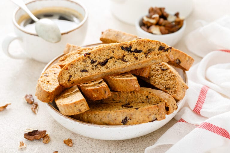 3 EASY & QUICK Christmas Cookie Recipes - The Gardening Dad